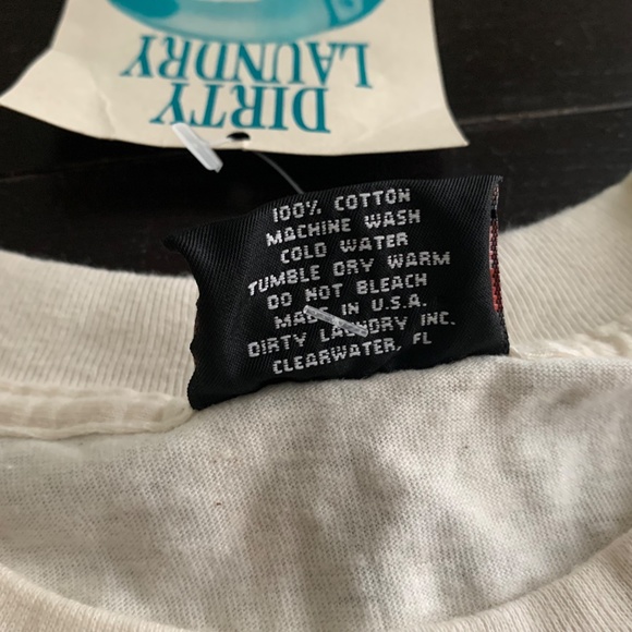 Dirty Laundry | Shirts | Vintage New 9s Mens Busch Gardens Extinction ...